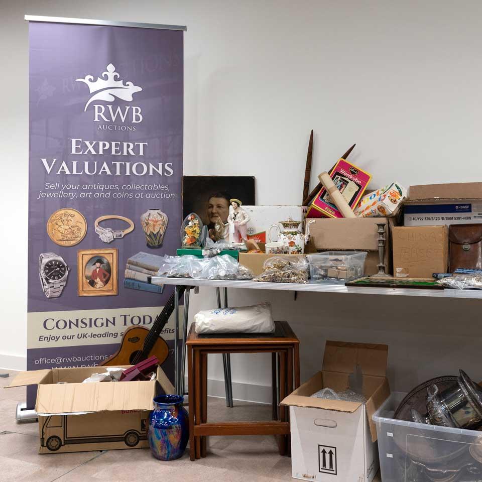 Request a Professional Valuation for Antiques and Collectables Online